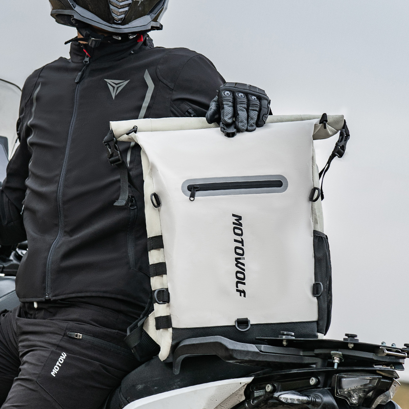 MOTOWOLF Riding waterproof backpack MB3 - MOTOWOLF